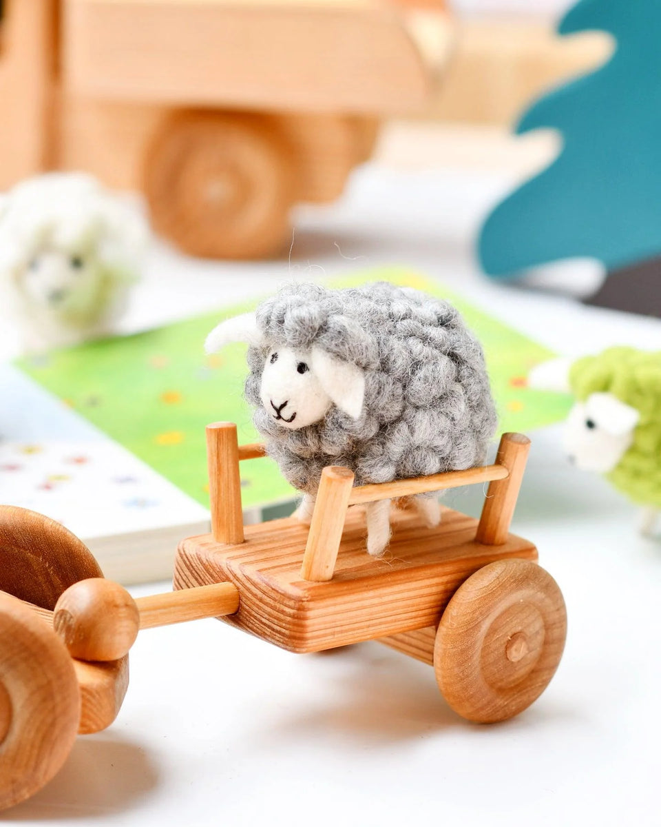 TARA'S TREASURES - Felt Grey Sheep Toy – Play with Elorias